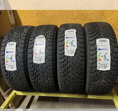 Nokian Tyres Hakkapeliitta R3 SUV 215/65 R16