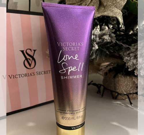 Victoria secret лосьон love spell shimmer