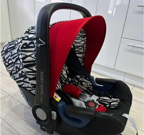 Детское автокресло/люлька britax Roemer BabySafe 2