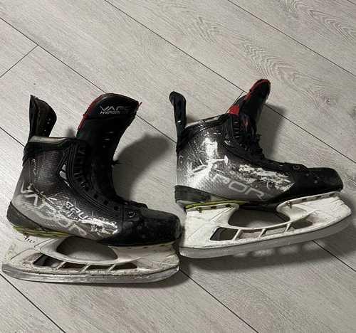 Коньки bauer hyperlite sr