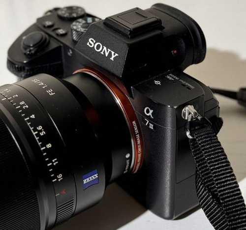 Беззеркальный фотоаппарат Sony a7 III Body