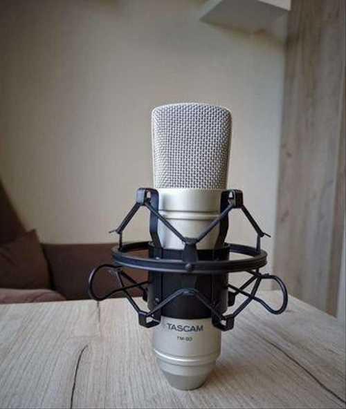 Студийный микрофон Tascam TM-80 с капсюлем 25мм