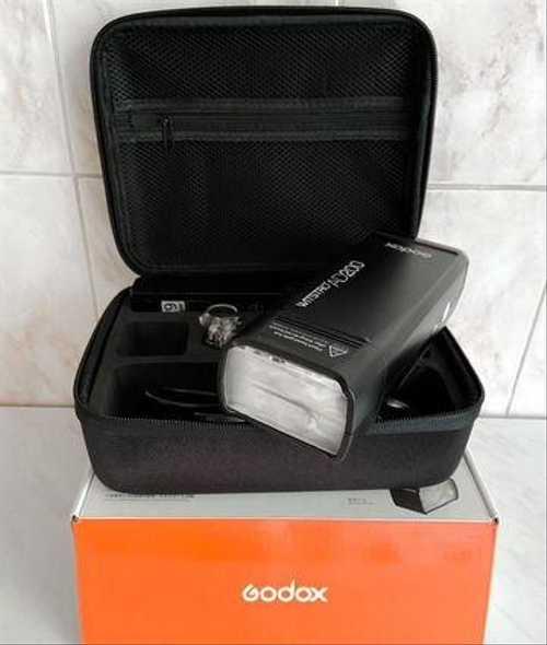 Godox Witstro AD 200