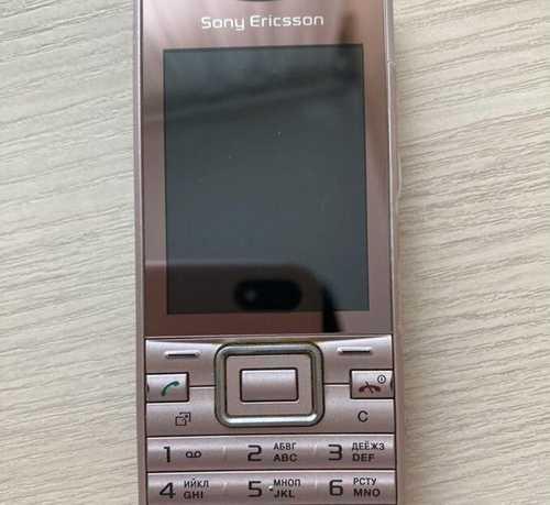 Телефон Sony Ericsson Elm J10i2