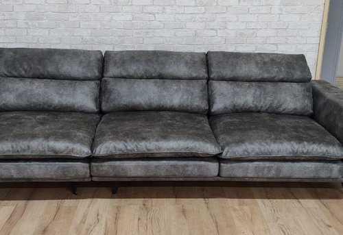 Большой мягкий прямой серый диван