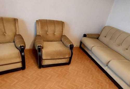 Мягкая мебель комплект диван два кресла