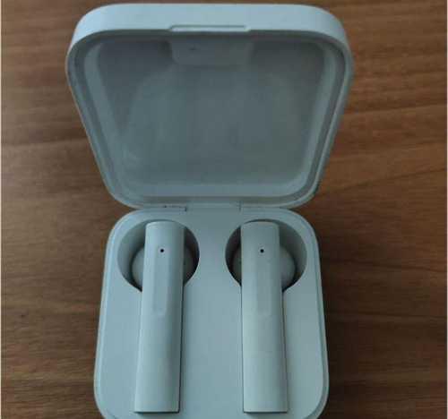 Беспроводные наушники Xiaomi Mi Earphones