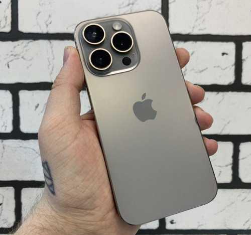 iPhone 15 Pro, 256 ГБ