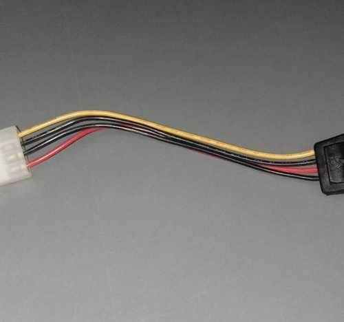 Переходник molex SATA
