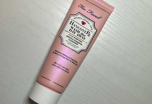Умывалка Too faced hangover wash the day away