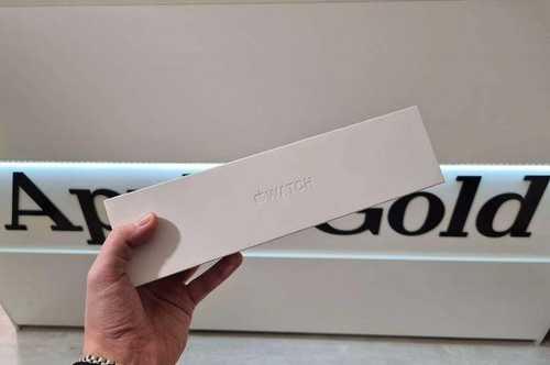 Apple Watch S7 45mm Steel Milanese