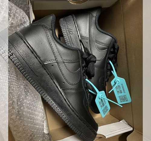 Nike Air Force 1 черные оригинал