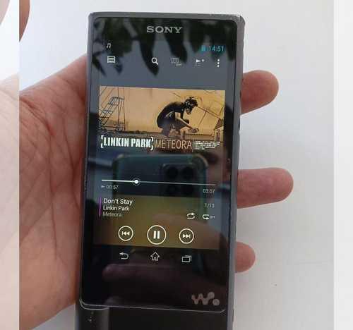 Sony Walkman NW-ZX2