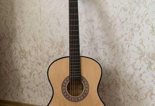 Классическая гитара Belucci BC3805