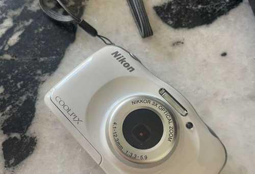Компактный фотоаппарат Nikon Coolpix S33