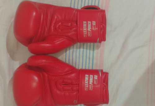 Боксерские перчатки 14 oz кожа