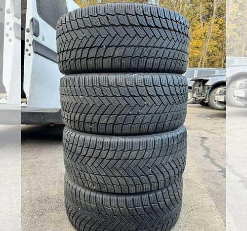 Michelin X-Ice Snow 255/40 R19 100H