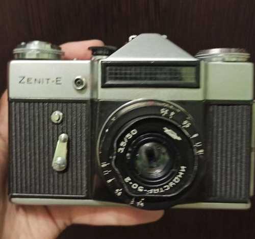 Фотоаппарат zenit - e