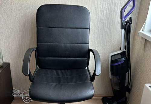 Офисное / компьютерное кресло