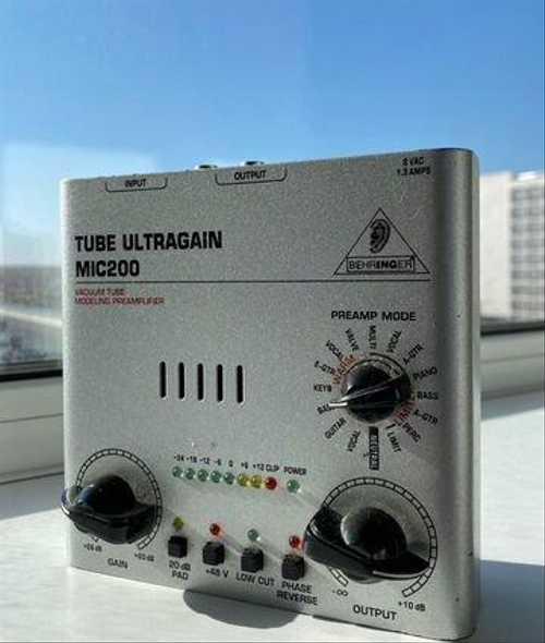 Behringer Tube Ultragain mic200