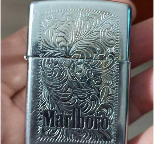 Зажигалка бензиновая zippo