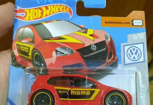 Volkswagen Golf GTi Momo 2019 Hot Wheels 1:64