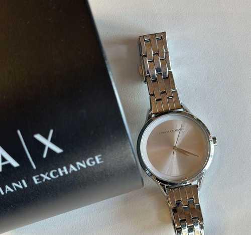 Часы наручные женские Armani Exchange