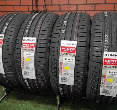 Kumho Ecsta PS71 255/55 R19 111Y