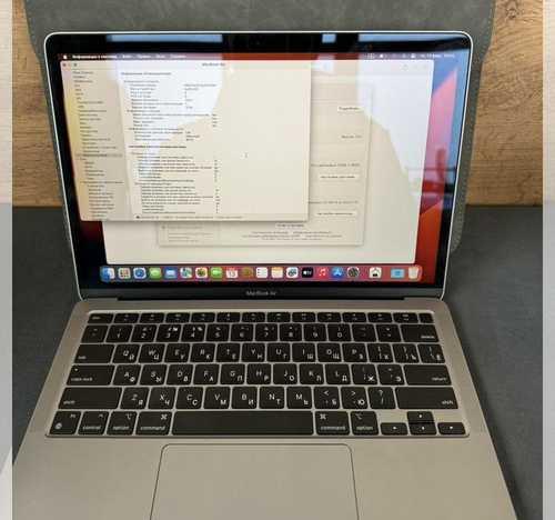 Apple macbook air 13 m1 8gb 256