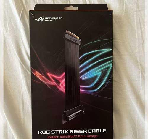 Райзер-кабель asus RS200 ROG strix riser cable/BK