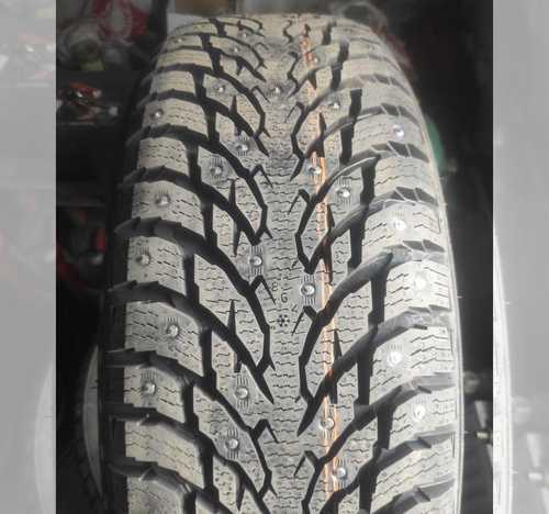 Ikon Tyres Autograph Ice 9 SUV 235/65 R18 110T