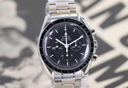 Часы Omega Speedmaster Moonwatch