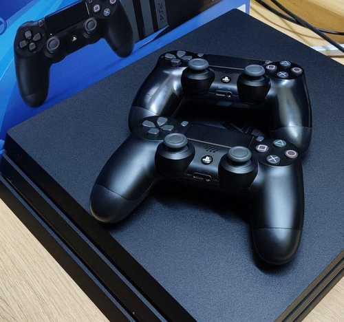 PS4 PRO 9.00   2 Оригинальные джойстик