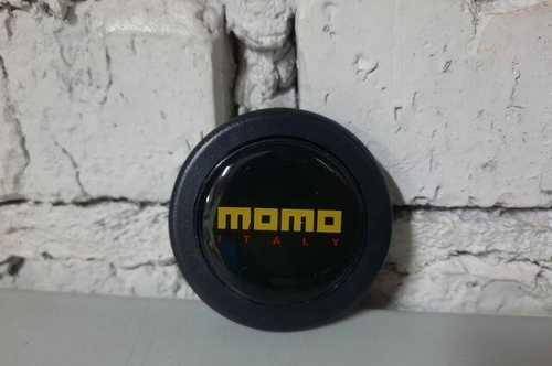 Кнопка сигнала для спортивного руля Momo