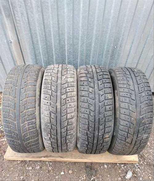 Kumho I'Zen KW22 195/60 R15 88T