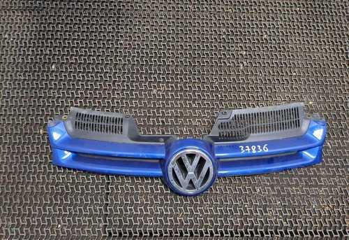 Решетка радиатора Volkswagen Golf 5, 2004