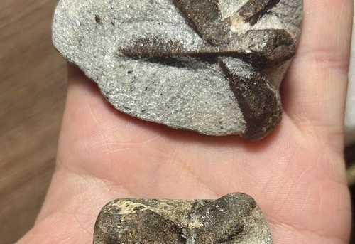 Ставролит и Церуссит минерал камень