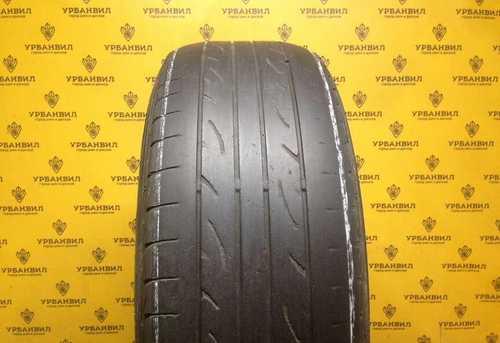 Dunlop SP Sport LM704 215/60 R16