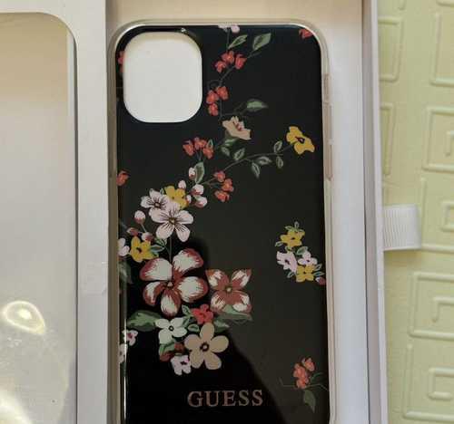 Чехол на iPhone 11 Guess