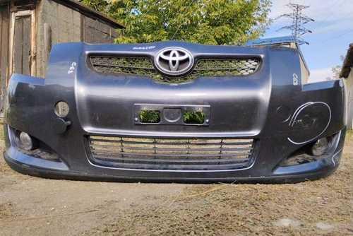 Бампер передний toyota auris e150