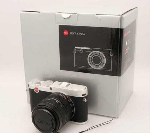 Leica X Vario (Typ 107) silver