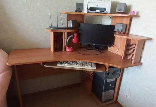 Компьютерный угловой стол бу
