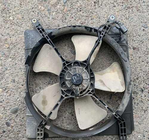 Вентилятор радиатора Honda Stepwgn RF1