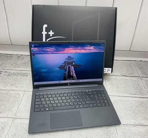 F Plus flaptop 15.6 FHD i3-1215u/16gb/512ssd