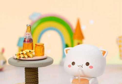 Фигурка котёнка Mitao Cat 2: "пьет коктейль"