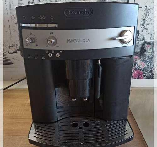 Кофемашина delonghi magnifica на з/ч или в ремонт