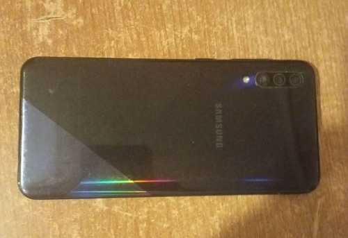 Samsung Galaxy A30S в новом состоянии