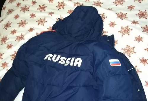 Зимний пуховик