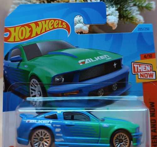 Hot Wheels Ford Mustang Falken