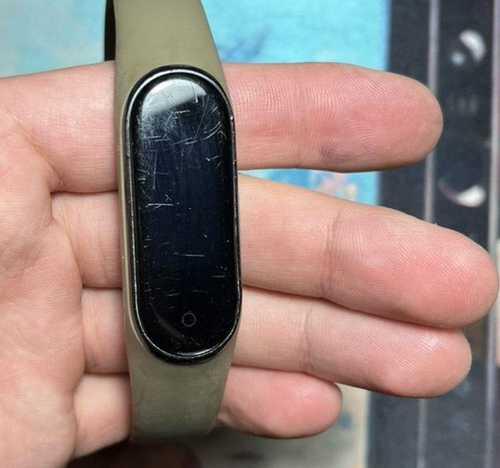 Xiaomi mi band 5